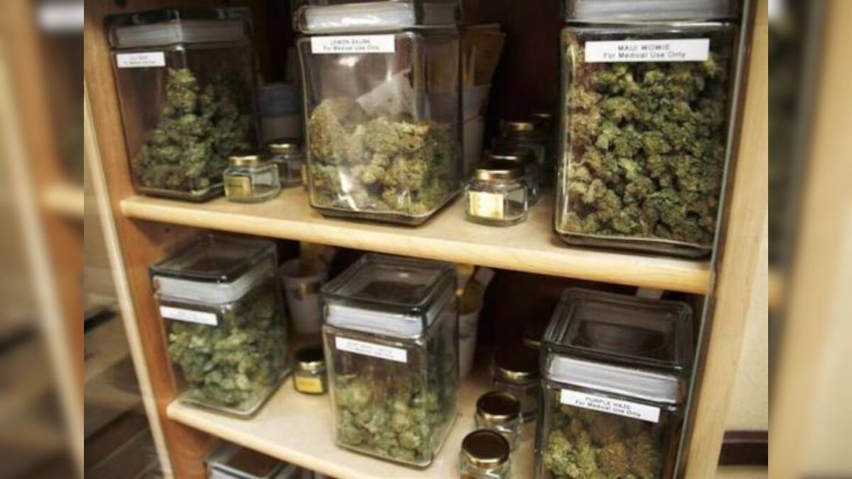 U.S. to let banks do business with licensed pot shops – Firstpost