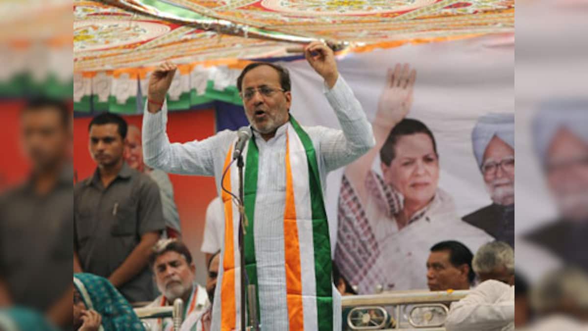 Disgruntled Gujarat Congress leaders meet at Arjun Modhwadia's house ...