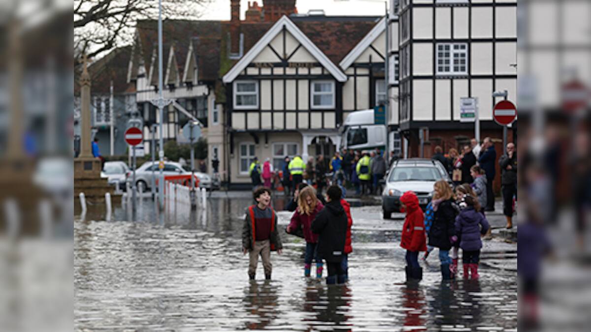London: Thames reaches highest level in years, floods towns – Firstpost