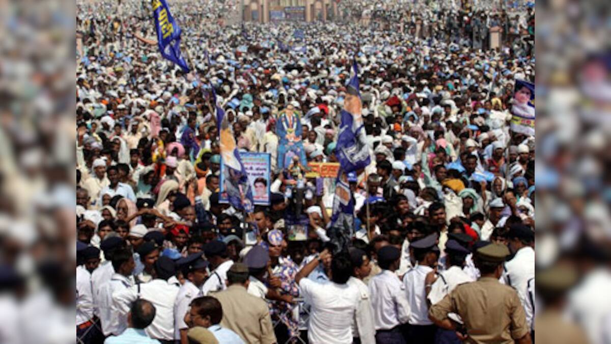 Youth sets self on fire, embraces BSP leader during poll show – Firstpost
