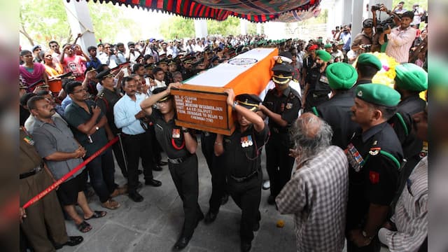 Photos: Major Mukund Varadarajan cremated with full state honours ...