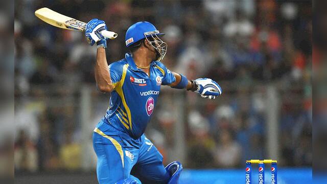 Photos: Kieron Pollard throws bat at Mitchell Starc in first big IPL ...