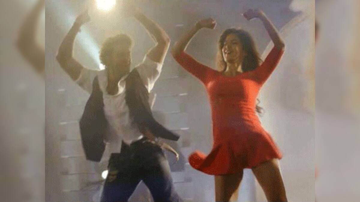 Aamir Khan praises Hrithik Roshan for his dance moves in Bang Bang song ...