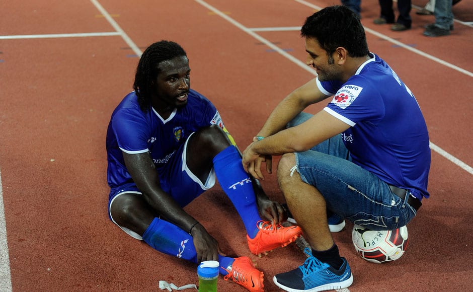 Photos: When MS Dhoni showed that he hasn't lost his goalkeeping touch ...