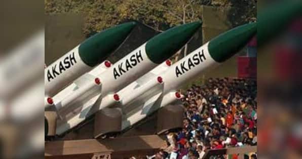 India successfully test-fires surface-to-air Akash missile – Firstpost
