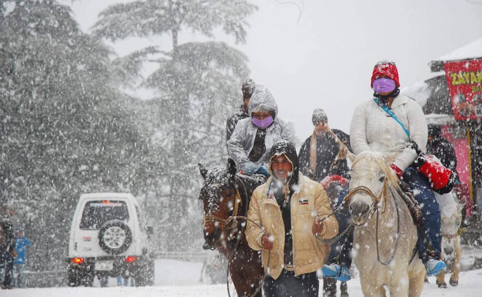 Winter is here: Photos of Uttarakhand, Shimla covered in snow – Firstpost
