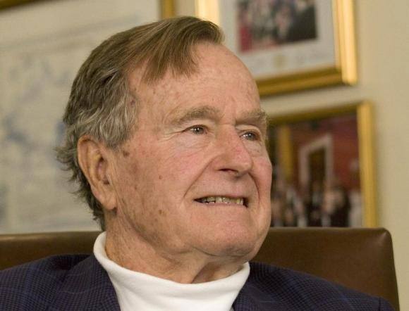 Former U.S. President Bush, 90, remains in Houston hospital-spokesman ...