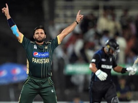 Shahid Afridi To Retire From Odis After 2015 World Cup Sports News