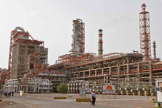 IOC to invest Rs 6,800 cr to upgrade Gujarat refinery unit-Business ...