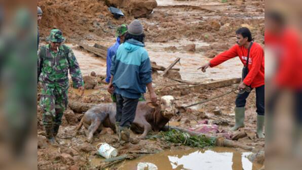 Landslide in Indonesia's central Java kills 8, 100 still missing ...