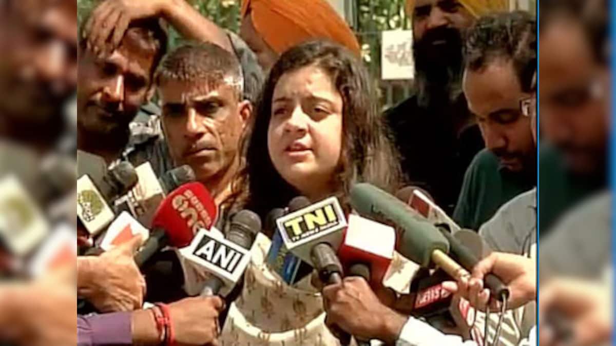 The girl who saved freedom of speech: Meet 24-year-old student Shreya Singhal – Firstpost