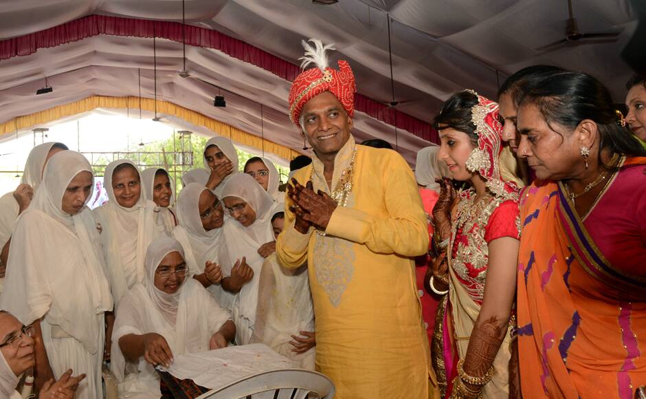 Delhi's plastic king Bhanwarlal Doshi renounces it all to becomes a ...