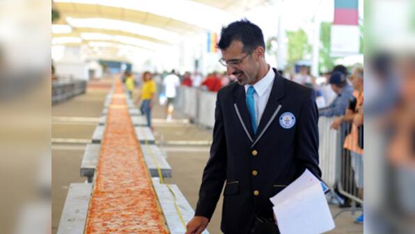 Italy sets Guinness World Record with the longest pizza – Firstpost