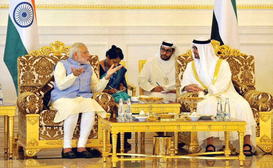 On the first day of UAE visit, Modi takes selfie at Sheikh Zayed Grand ...
