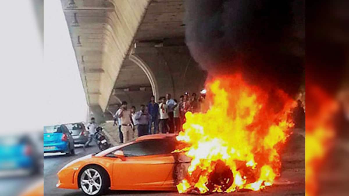 Too hot to handle: Rs 2.5 cr Lamborghini Gallardo catches fire in Delhi ...