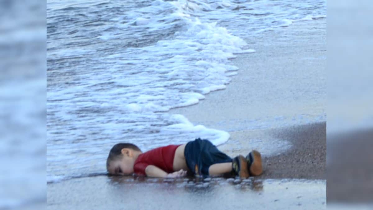 Petrified when I saw the body: Woman who photographed Aylan Kurdi ...