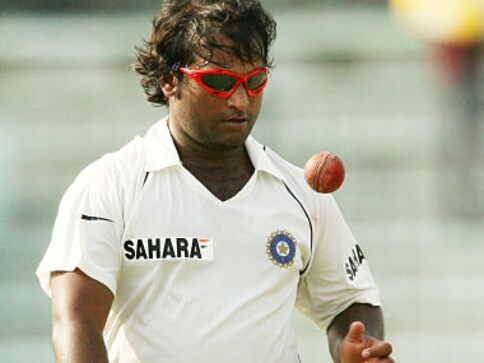 Farewell to the sunglasses: Off-spinner Ramesh Powar announces ...