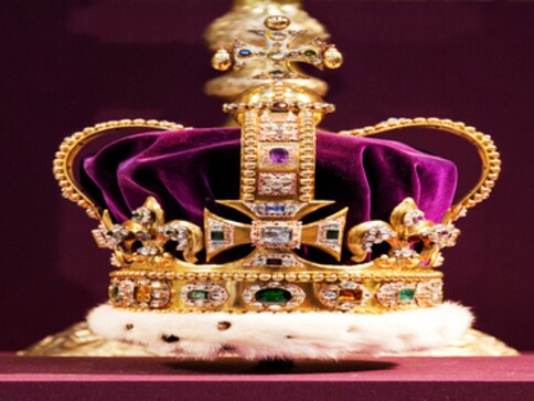 Indian bid to reclaim 105 carat Kohinoor diamond in British crown-World ...