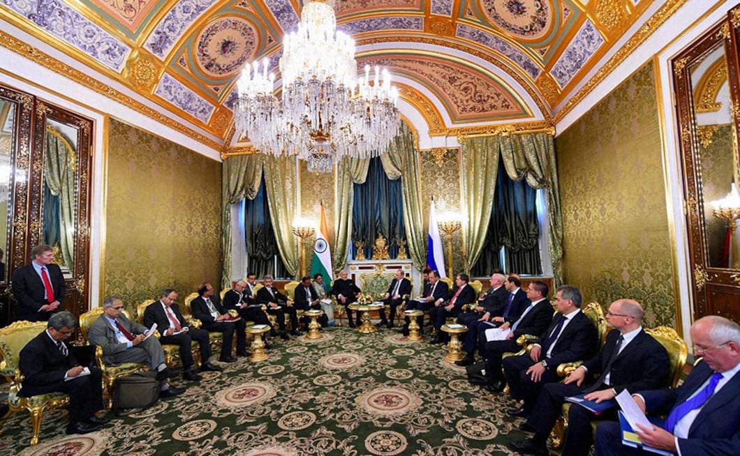 PM Modi meets Putin, talks business in Moscow