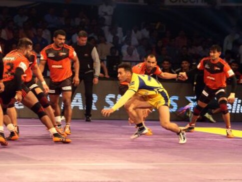 Pro-Kabbadi: Defending champions U Mumba kick-off with close win over ...