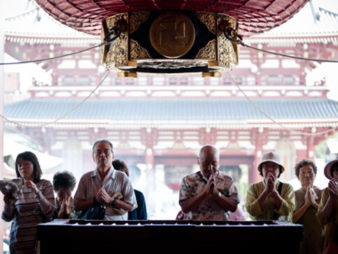 Japan considers changing traditional 'manji' symbol on maps to avoid ...