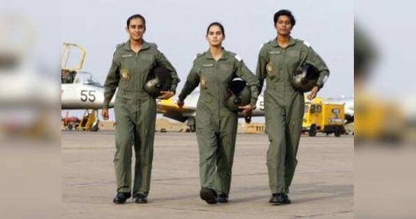 Landmark event in IAF history: Meet India's first 3 women fighter ...
