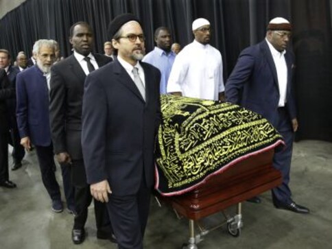 Muhammad Ali's traditional Muslim funeral draws thousands in Louisville ...
