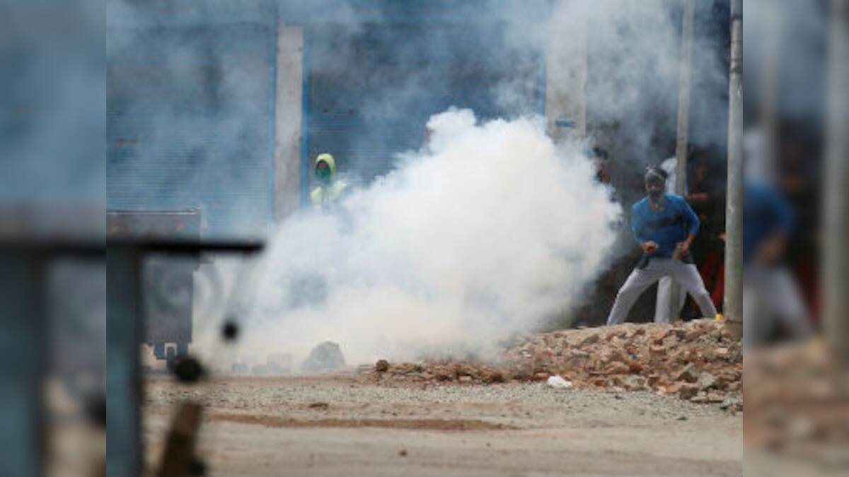 Curfew in Kashmir for the 5th day as mob torches police van, beats cop ...