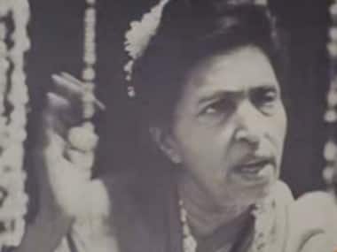 'Tumhari yaad aayegi': Iconic playback singer Mubarak Begum, 80, passes ...