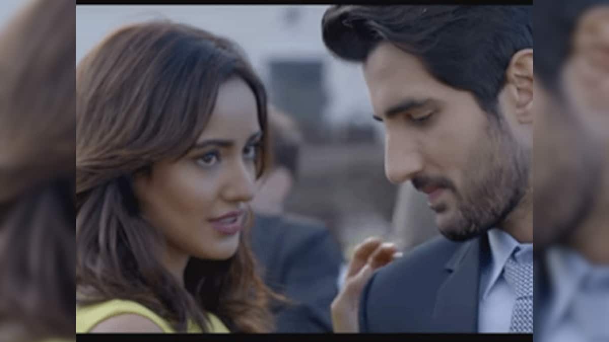 Tum Bin II review: Neha Sharma, Aditya Seal rescue this film from being ...