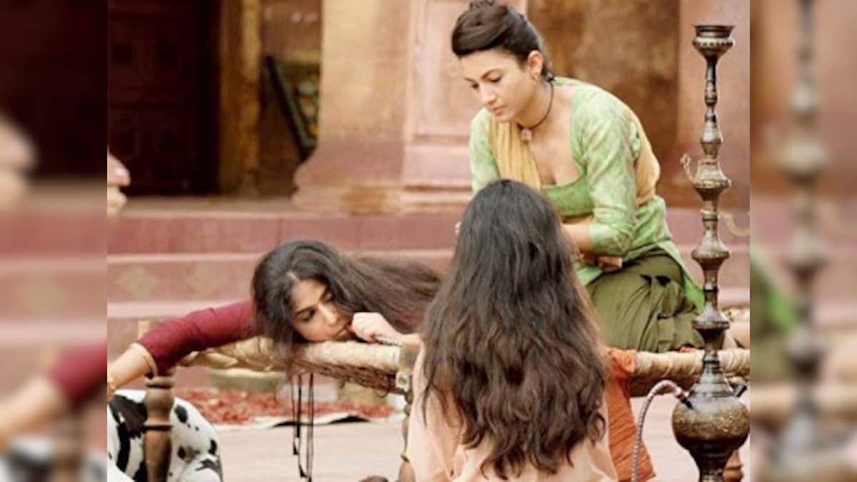 Begum Jaan first look: Vidya Balan looks fierce, intriguing as a ...