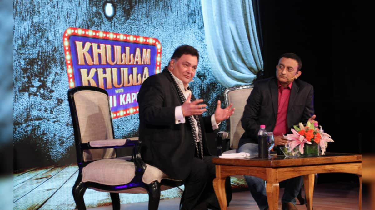 Rishi Kapoor's Khullam Khulla Live: On stage, he travels light having ...