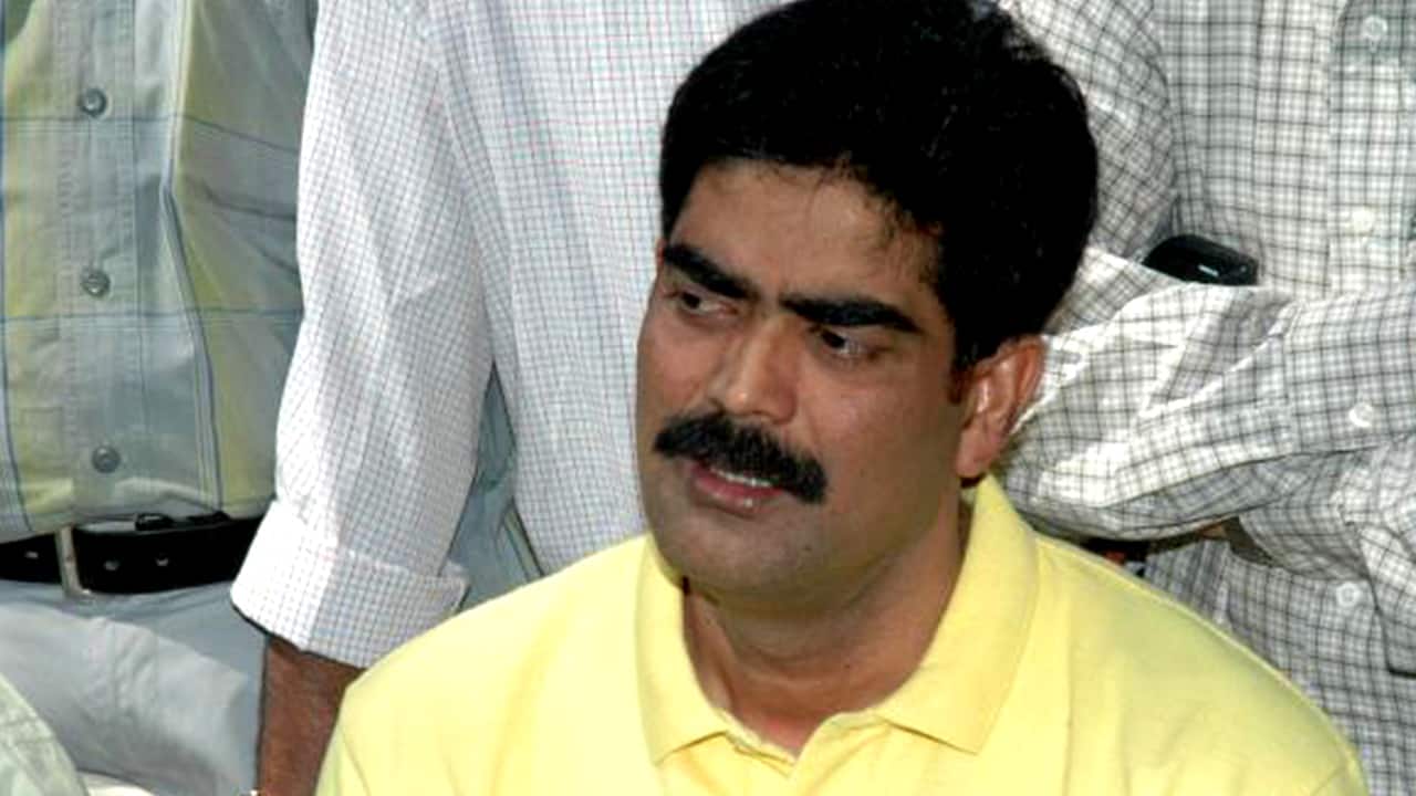 Mohammad Shahabuddin, former RJD MP taken into CBI custody in ...