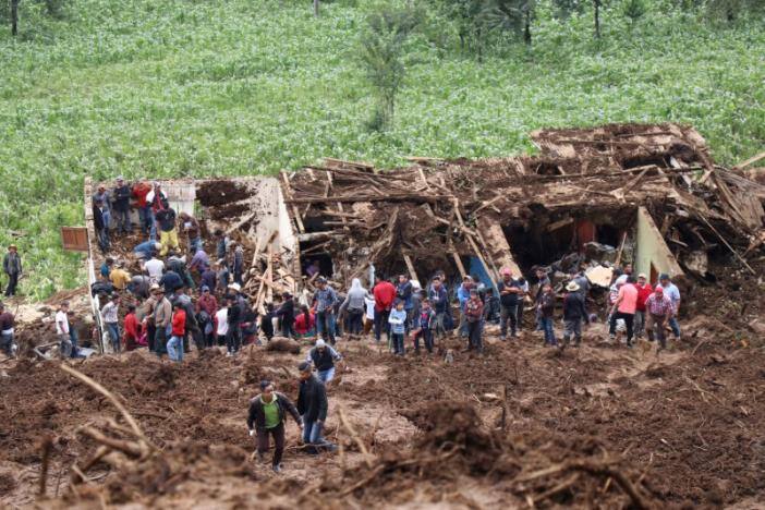 Landslide caused by heavy rains kills 11 in western Guatemala-World ...