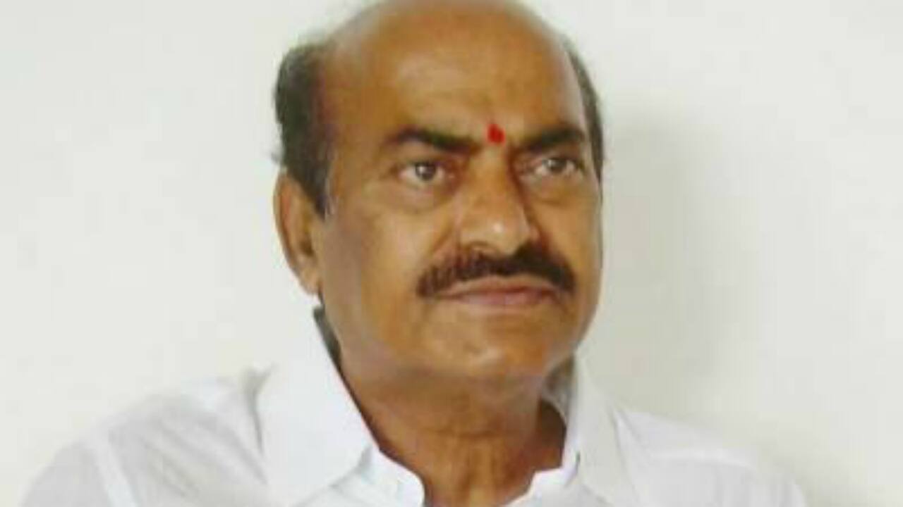 TDP MP Diwakar Reddy creates ruckus at Visakahpatnam airport after ...