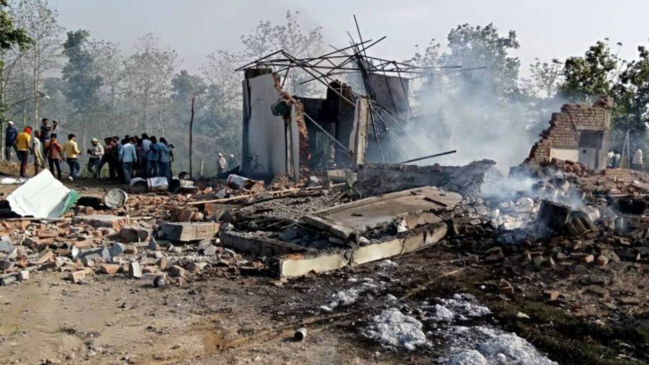 Fire at Madhya Pradesh cracker factory kills 20, 10 injured-India News ...