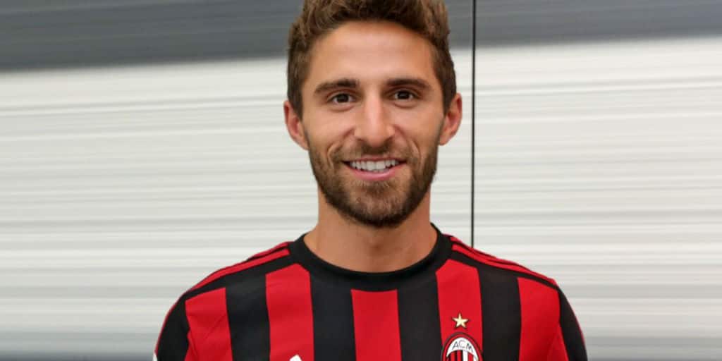 Serie A: AC Milan sign striker Fabio Borini on loan from Sunderland ...