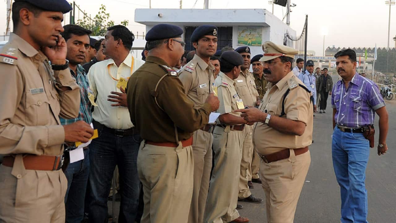 Gujarat Congress farmers' cell leader Haresh Moradiya, wife commit ...