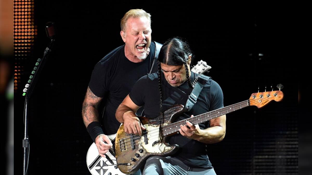 Metallica perform in California as part of North American tour in ...