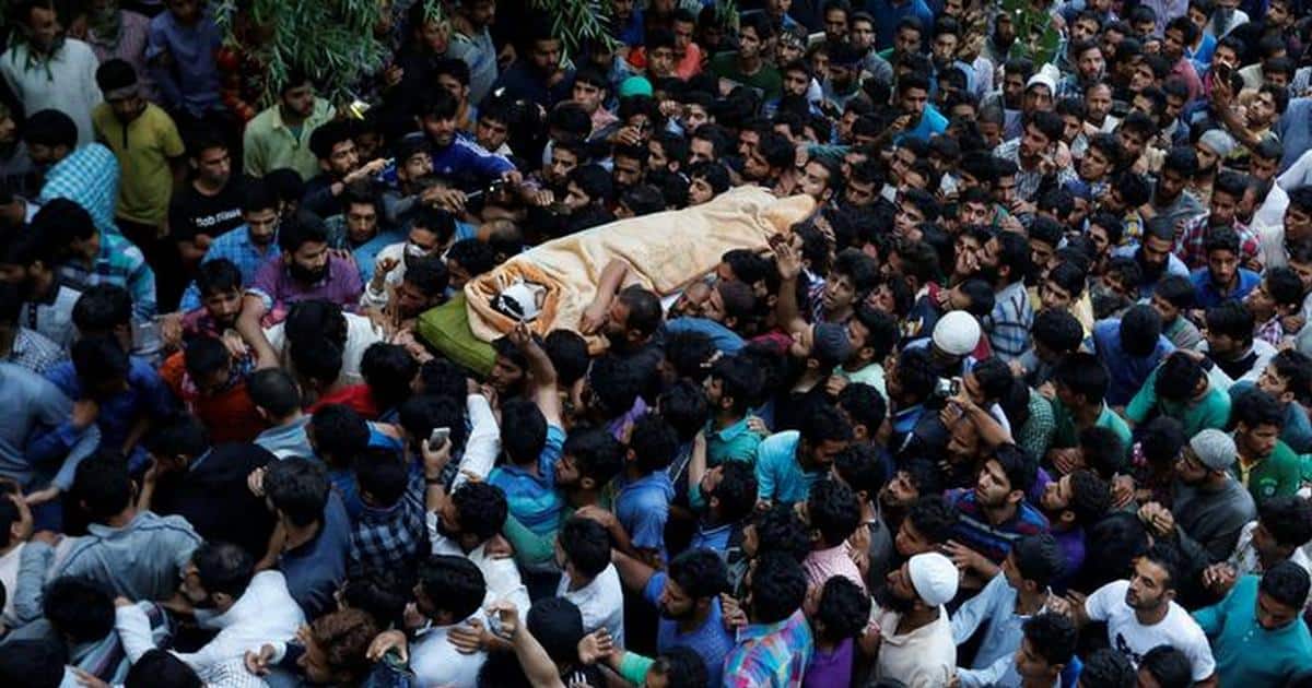 Burhan Wani death anniversary: Nawaz Sharif, army chief pay tribute to ...