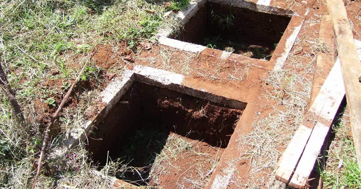 With no sign boards and fencing, Delhi's 700 unprotected compost pits ...