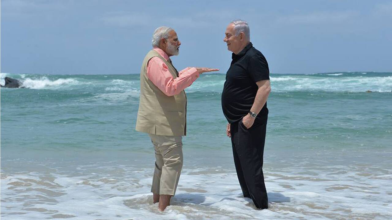 Modi, Netanyahu stroll by Olga Beach in Israel, internet goes crazy ...