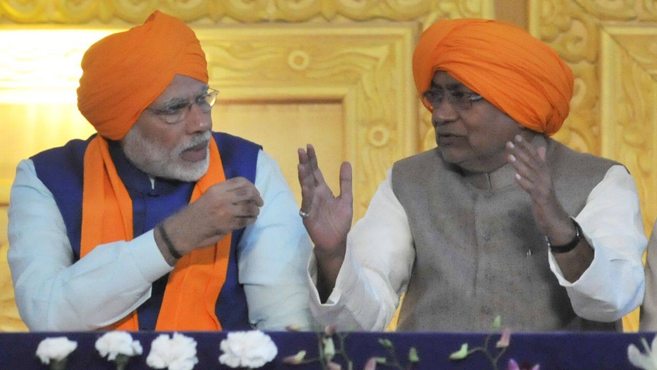Nitish and Modi join hands, ditch Grand Alliance: After 20 years ...
