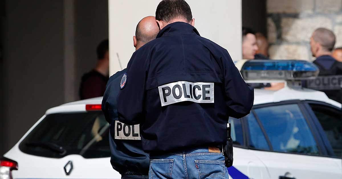 French rescuers rescue 750 campers amid flash floods in Gard region ...