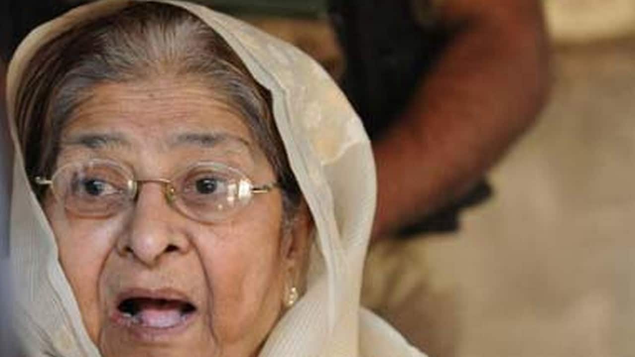 Gujarat riots case: HC order tomorrow on Zakia Jafri's plea challenging ...