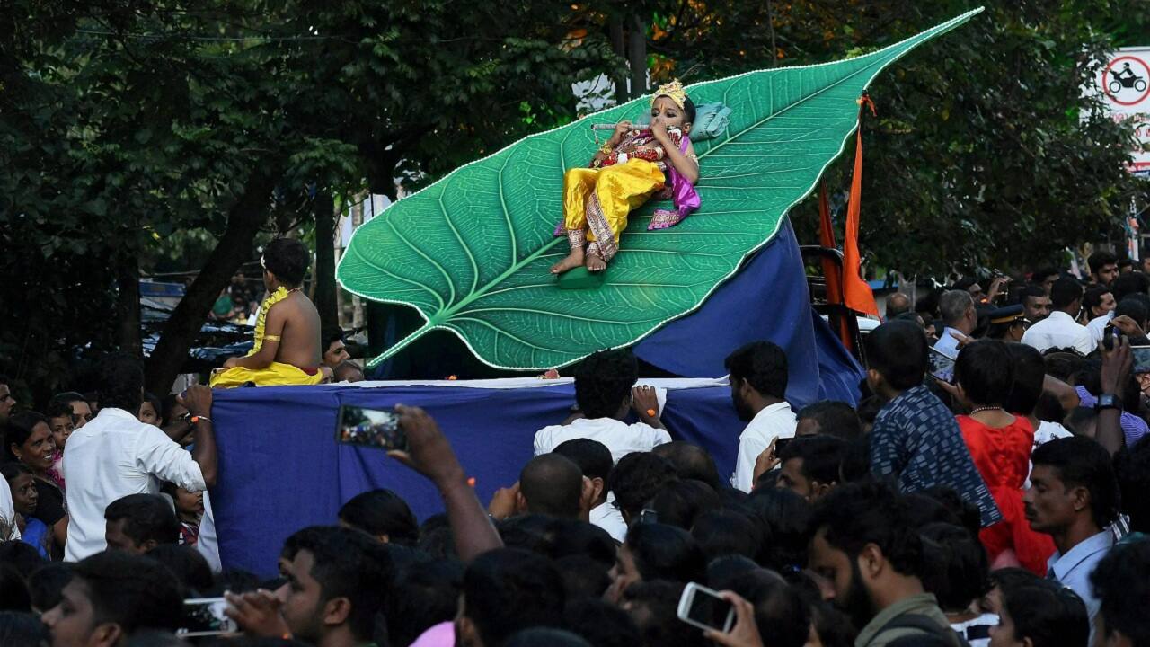 CPM-RSS political turf war in Kerala turns religious; rival groups ...