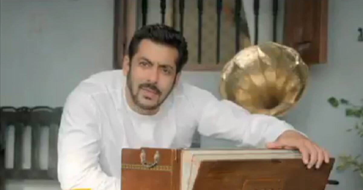 Bigg Boss 11: Salman Khan recreates Kishore Kumar's magic from the film ...