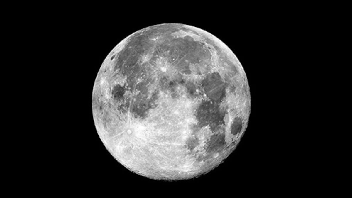 Researchers create first global map of water on the Moon using data ...
