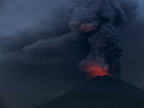 Bali volcano: Mount Agung eruption to impact global climate, could ...