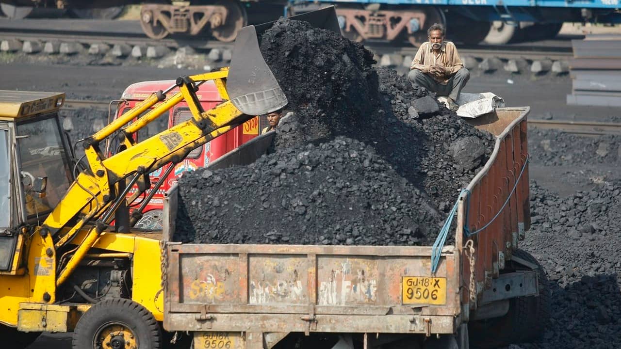 Govt plans coal transportation in covered trucks, rail wagons to ...